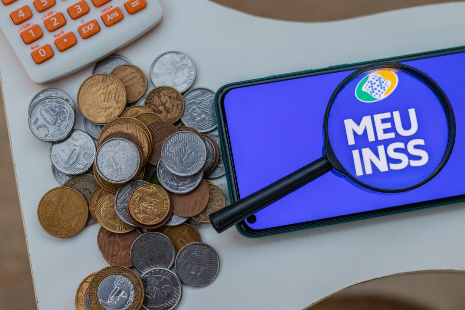 Aprenda a contribuir com o INSS mesmo estando sem trabalhar; passo a ...