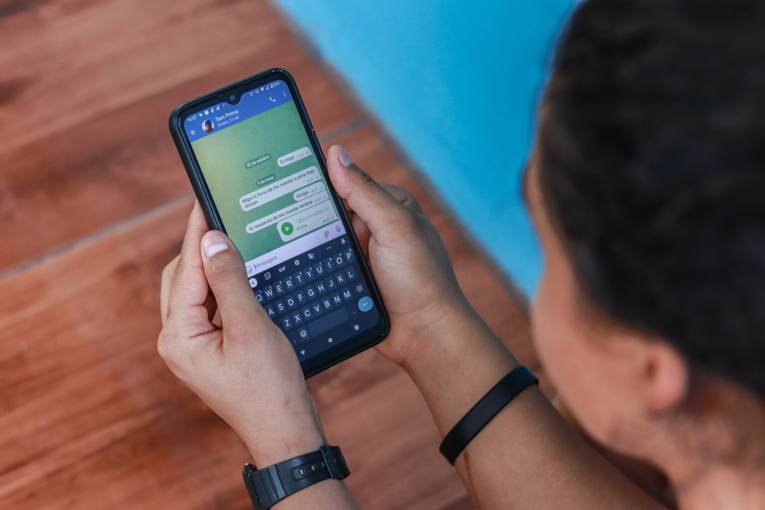 Já usou “rs” pra rir? Hoje ele ganhou um novo significado nas redes ...