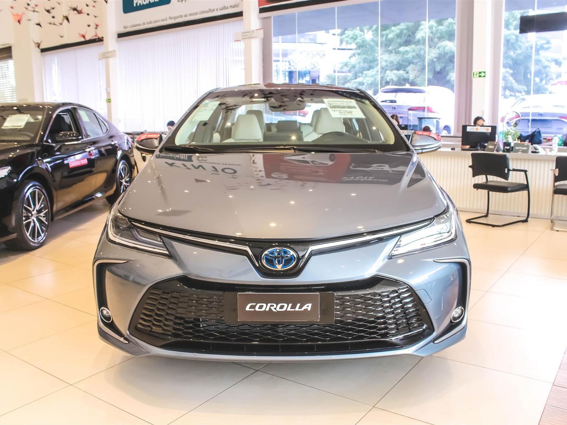 Toyota reduz preço do Corolla Altis Premium em R$ 15 mil para PcD