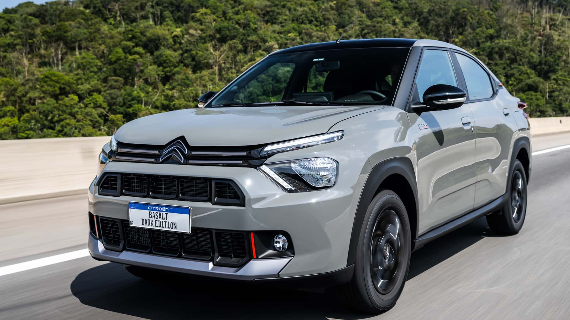 Citroën Basalt 2026 lança versão Dark Edition