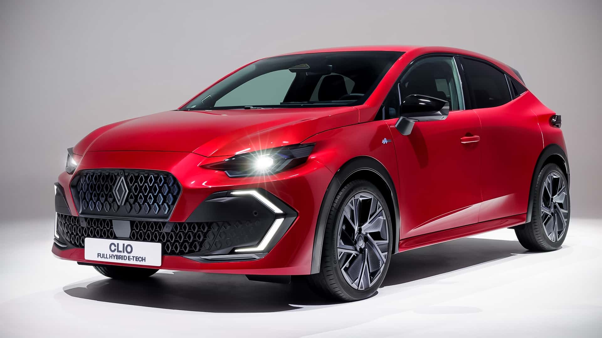 Renault Clio 2026 recebe redesign e será último hatch a combustão