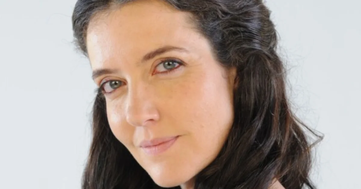 Série 'Amor em Ruínas' traz Larissa Maciel de volta à TV